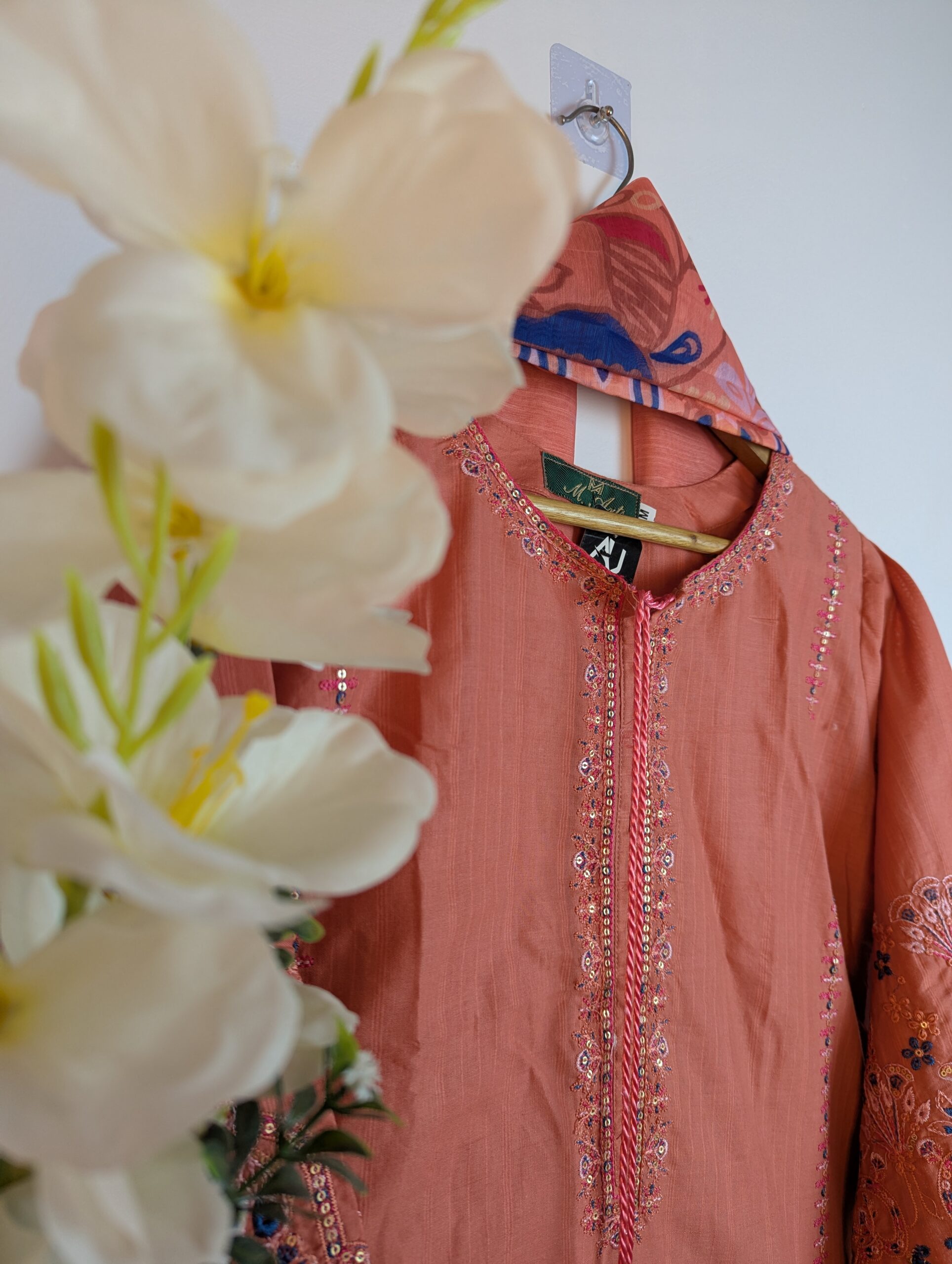 Embroidered 3-Piece Suit - AuHub